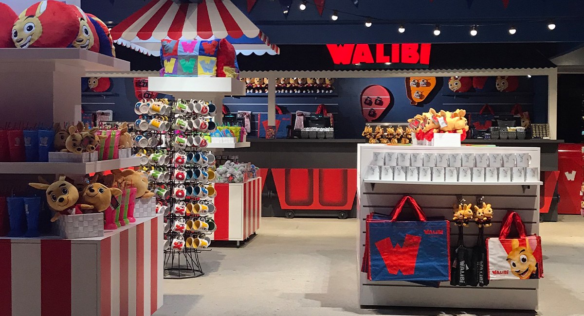 Agencement Boutique Souvenir du Parc Walibi | GL events Agencement